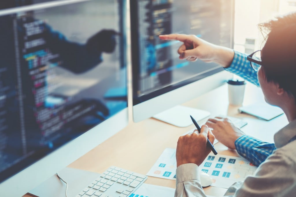 Guide to Choosing the Right Database Software for Your Business | Siglets